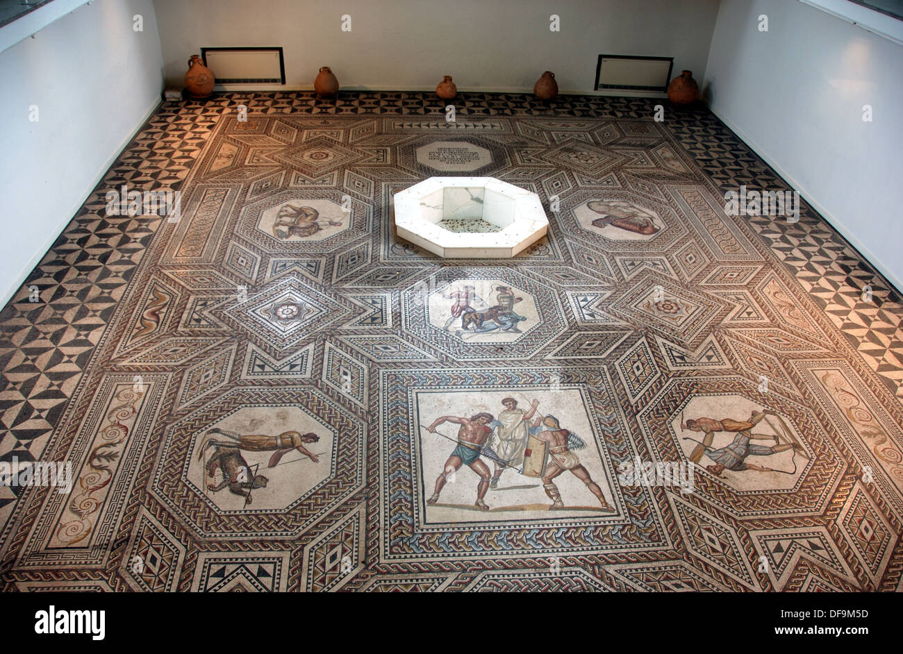 Römisches Mosaik Stockfotos und -bilder Kaufen - Alamy