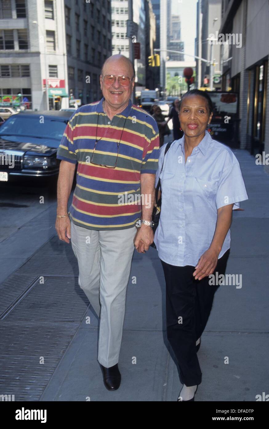 WERNER KLEMPERER. Ankunft in Miete spielen Nederlander Theater 1996 ...