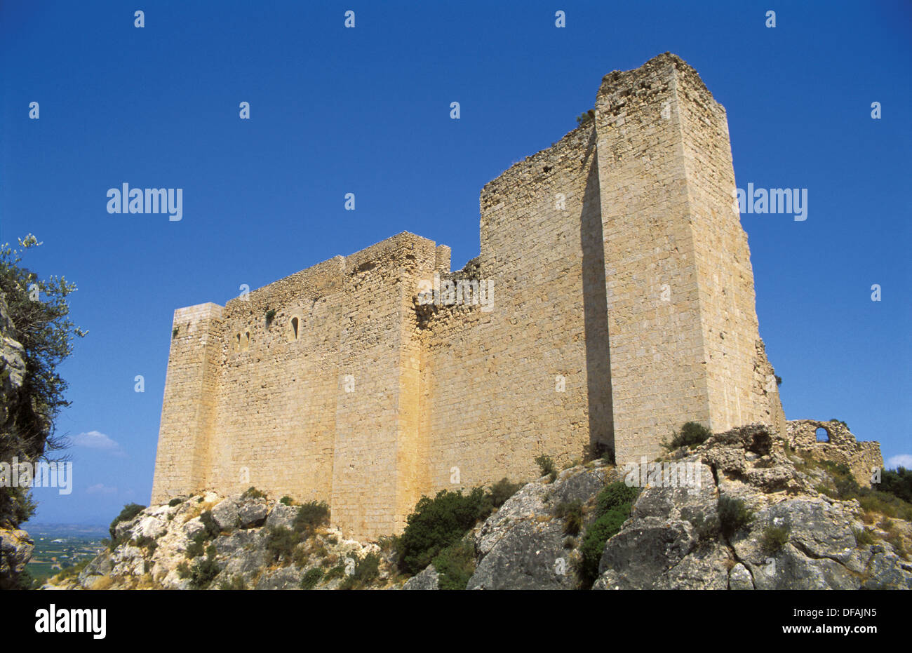 Miravet Castle Tarragona Province Catalunya Stockfotos und -bilder ...