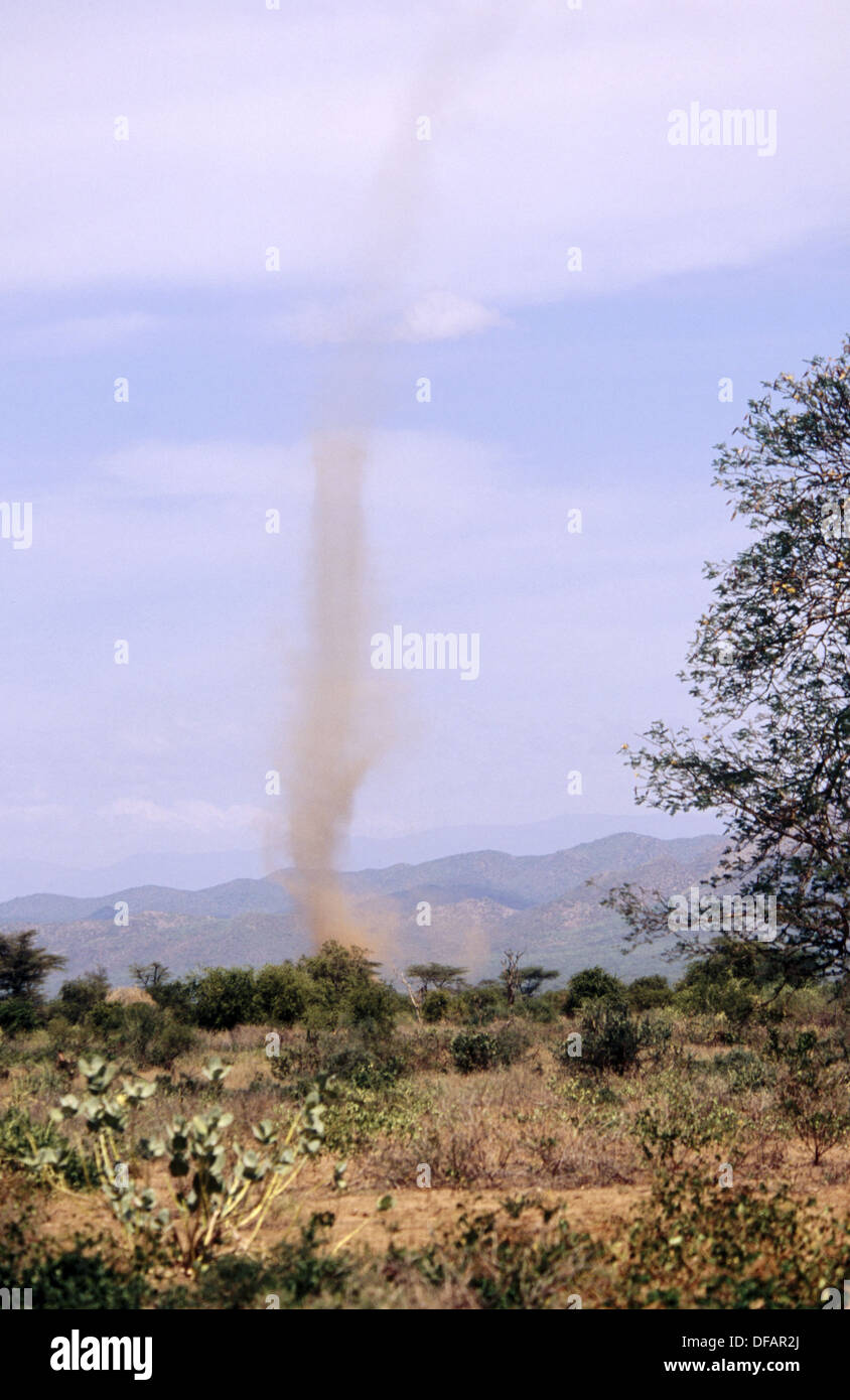 Wirbelwind von menschen -Fotos und -Bildmaterial in hoher Auflösung – Alamy