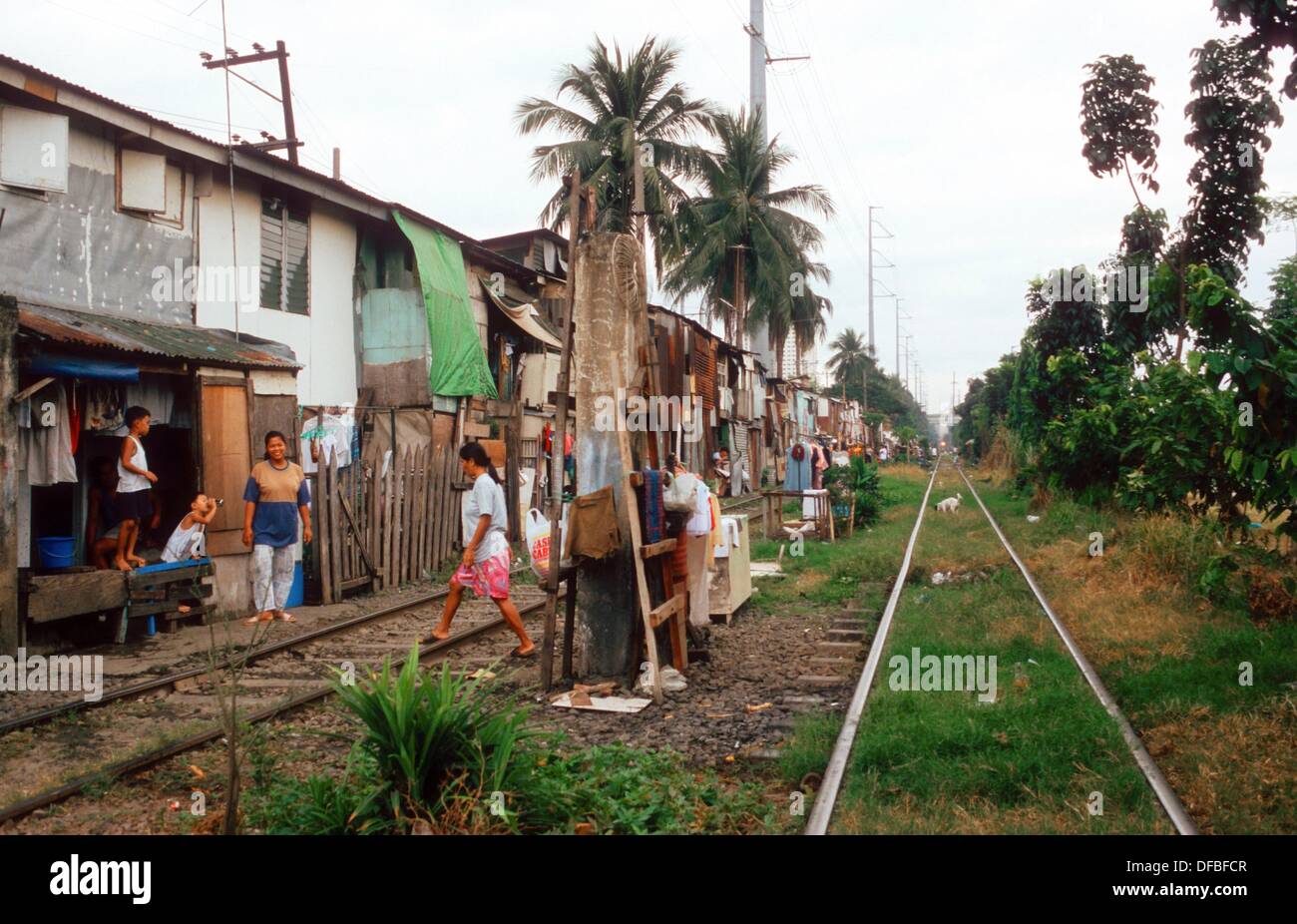 Slum housing manila philippines -Fotos und -Bildmaterial in hoher Auflösung – Alamy