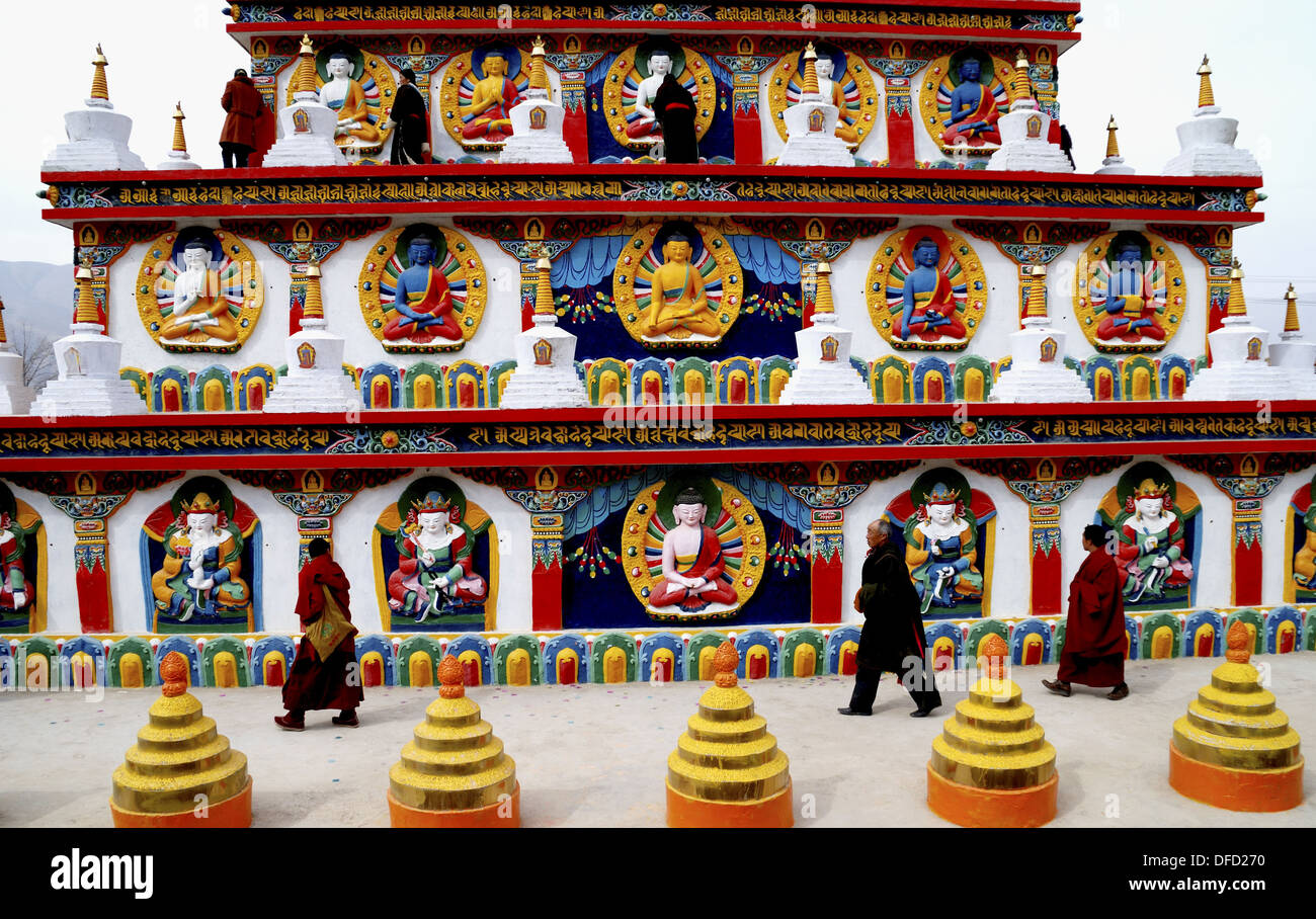 Tibetisches kloster labrang beim monlam festival -Fotos und ...