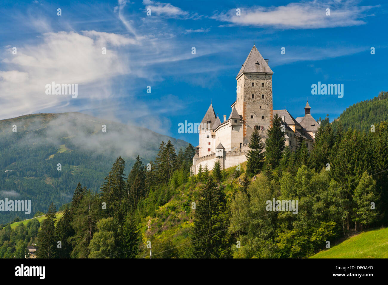 Das malerische schloss moosham -Fotos und -Bildmaterial in hoher ...