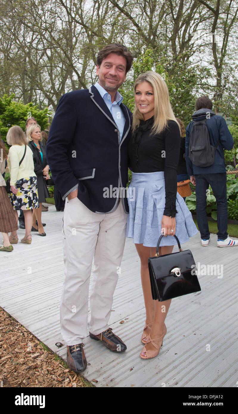 Nick knowles chelsea flower show -Fotos und -Bildmaterial in hoher ...