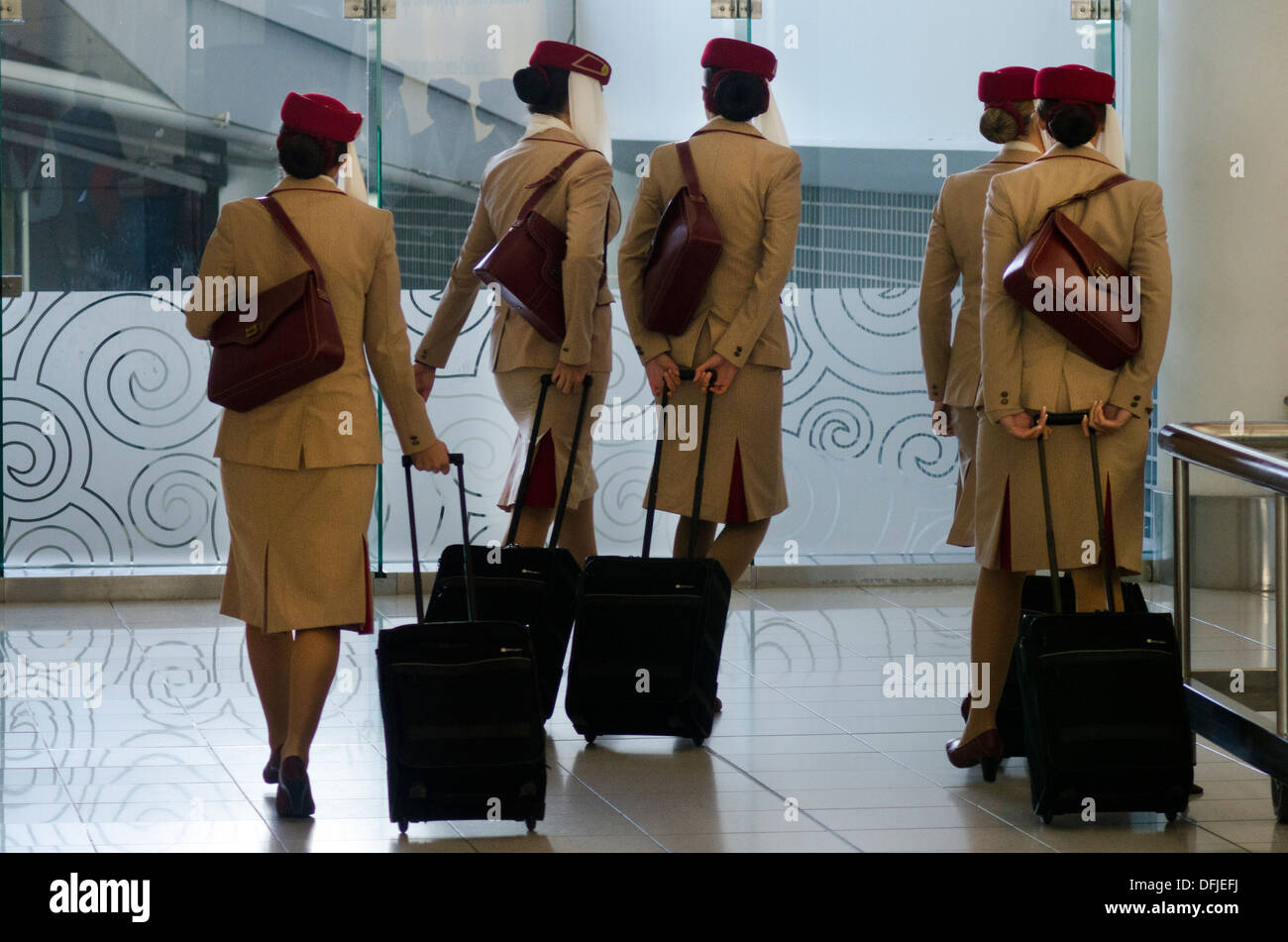 Flight Attendants Stockfotos und -bilder Kaufen - Alamy