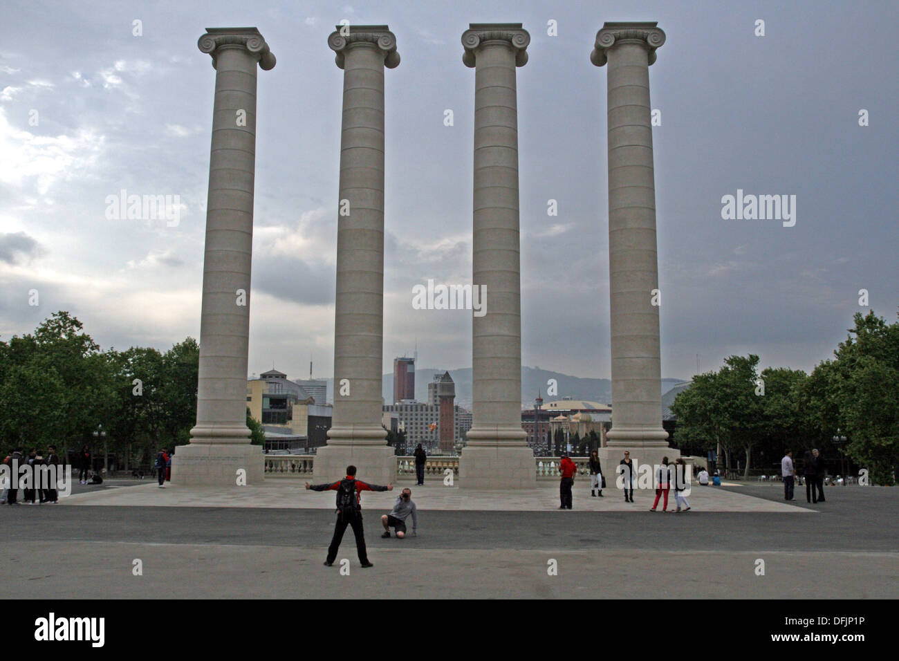 Las cuatro columnas -Fotos und -Bildmaterial in hoher Auflösung – Alamy