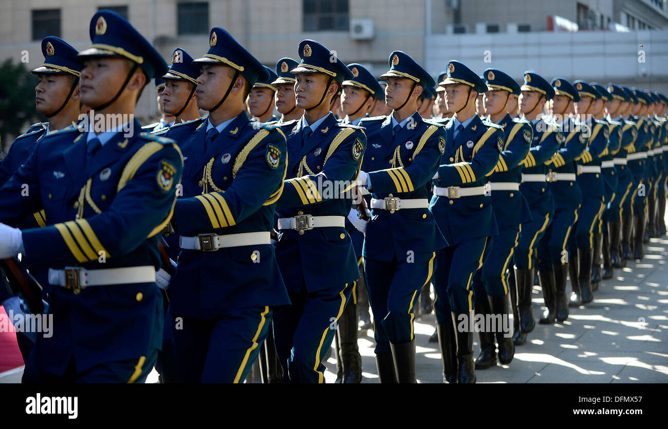 Gastgeber ist plaaf commander gen ma xiaotian in peking -Fotos und ...