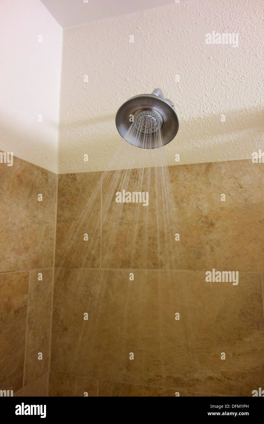 Dampf dusche -Fotos und -Bildmaterial in hoher Auflösung – Alamy