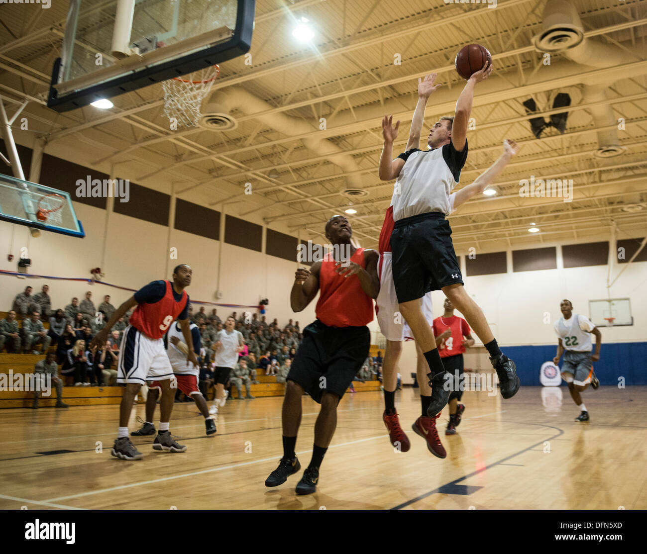 Basketball game -Fotos und -Bildmaterial in hoher Auflösung – Alamy