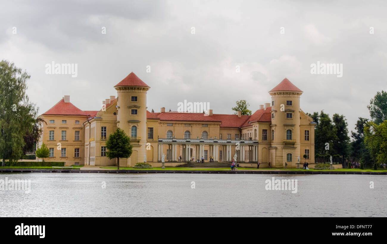 Castle rheinsberg -Fotos und -Bildmaterial in hoher Auflösung – Alamy