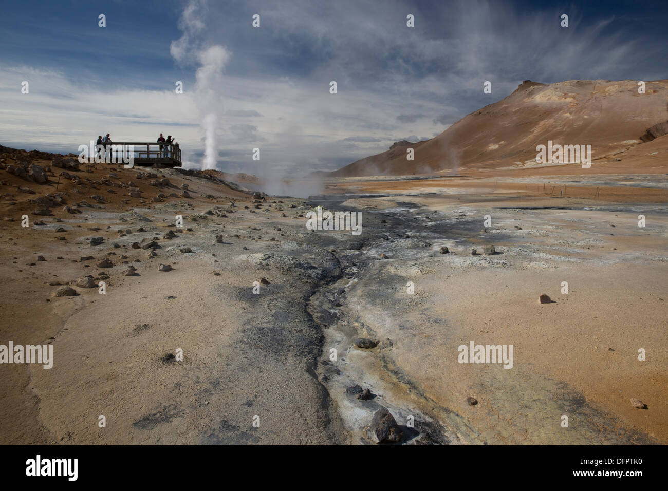 Lava pits -Fotos und -Bildmaterial in hoher Auflösung – Alamy