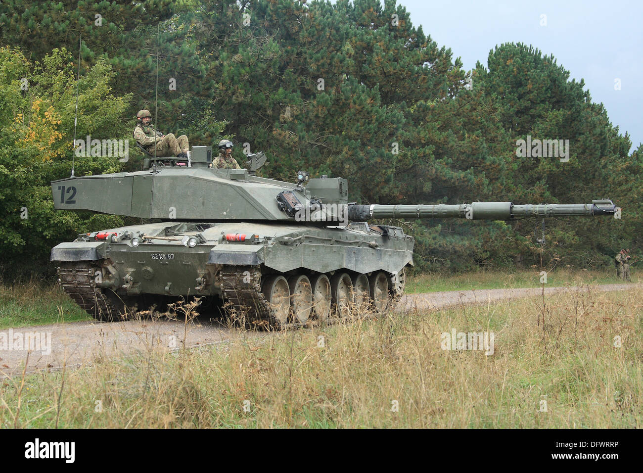 L30 charme 120mm pistole -Fotos und -Bildmaterial in hoher Auflösung ...