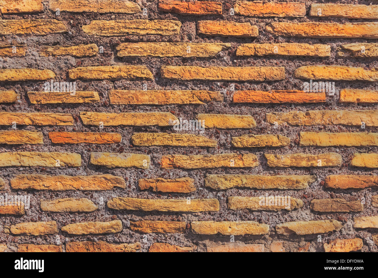Brick walling detail -Fotos und -Bildmaterial in hoher Auflösung – Alamy