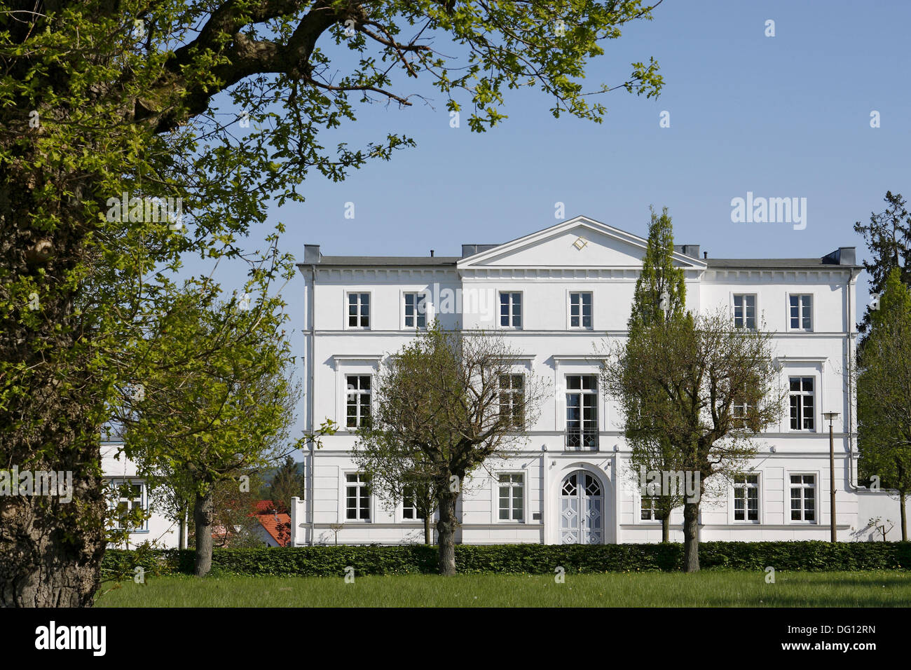 Putbus zirkus -Fotos und -Bildmaterial in hoher Auflösung – Alamy