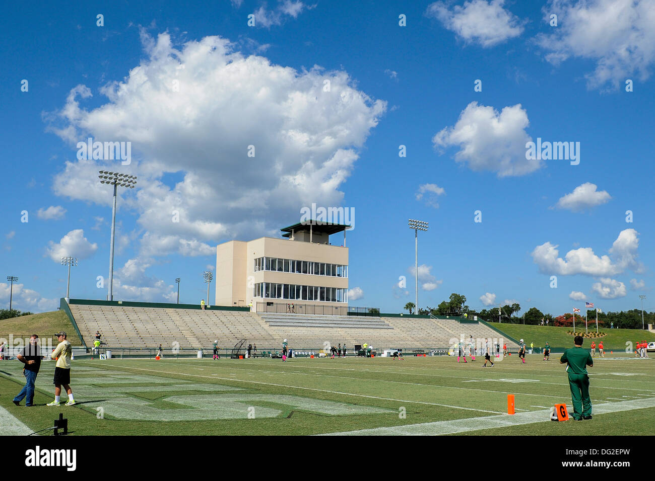 Spec martin stadium -Fotos und -Bildmaterial in hoher Auflösung – Alamy