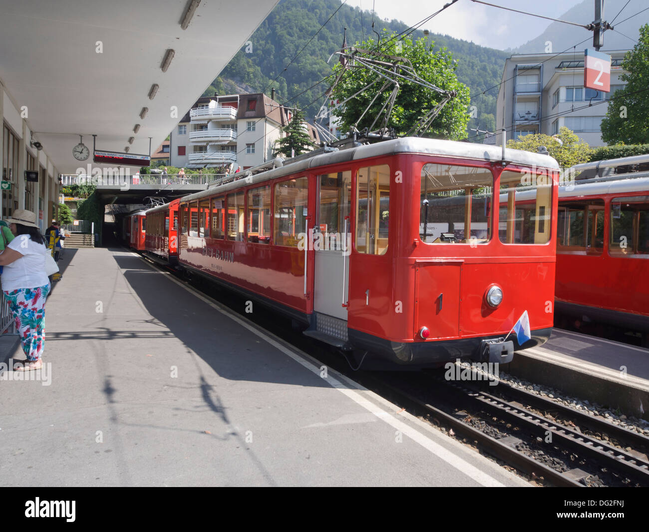 Vitznau-Rigi-Bahn ein Zahnrad Eisenbahnlinie von Vitznau 435 m nach ... Vitznau-Rigi-Bahn ein Zahnrad Eisenbahnlinie von Vitznau 435 m nach ...