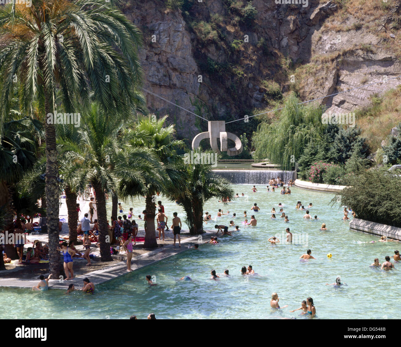 ´Parc De La Creueta del Coll´ (Architekten: J. Martorell und D. Mackay ...