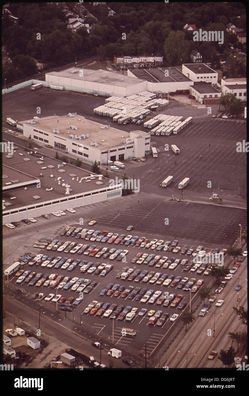 Bus yard -Fotos und -Bildmaterial in hoher Auflösung – Alamy