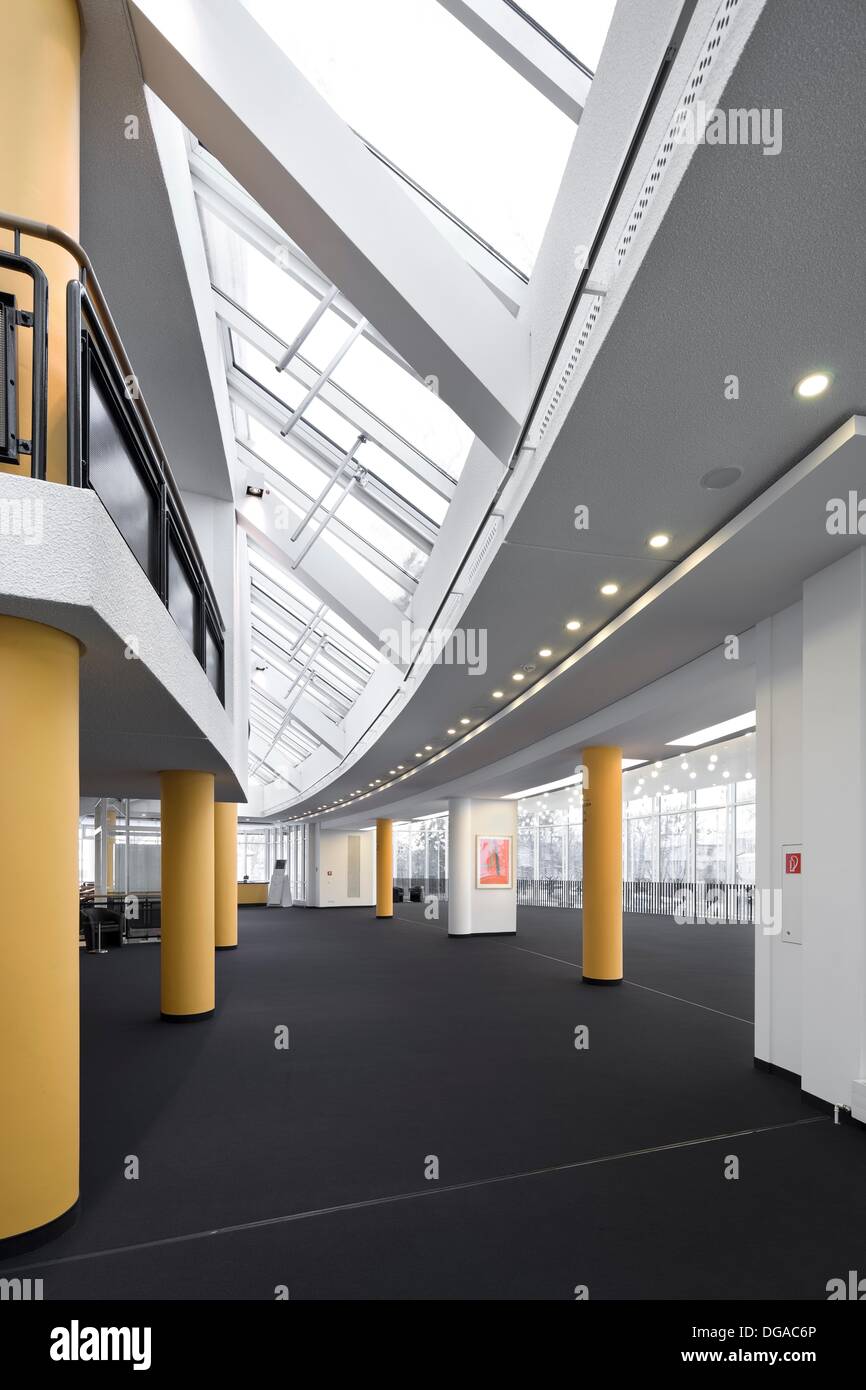 Konzerthalle foyer bamberg germany -Fotos und -Bildmaterial in hoher ...
