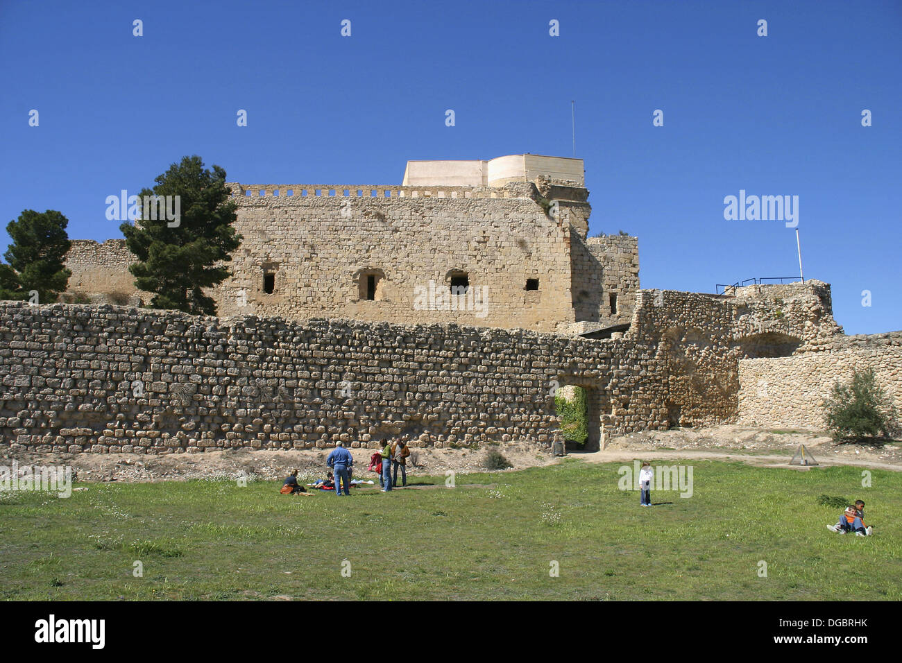 Miravet Castle Tarragona Province Catalunya Stockfotos & Miravet Castle ...