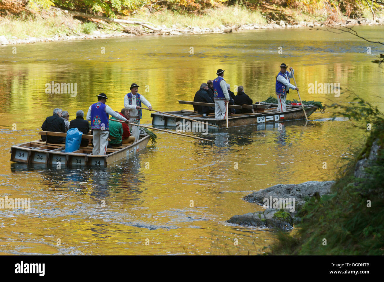 Poland pieniny national park rafting -Fotos und -Bildmaterial in hoher ...