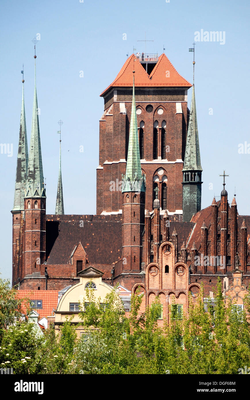 Katholische kirche der heiligen maria -Fotos und -Bildmaterial in hoher ...