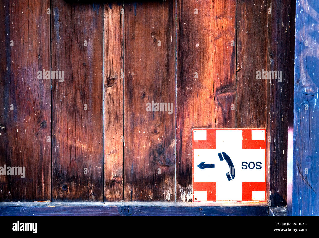 Notfall info schild -Fotos und -Bildmaterial in hoher Auflösung – Alamy