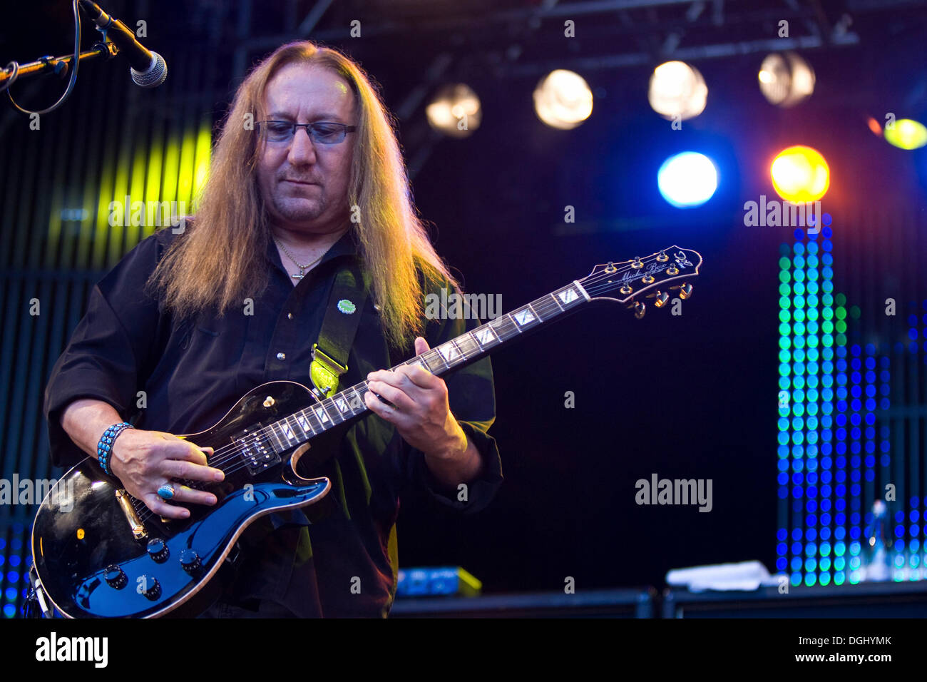 Mick box -Fotos und -Bildmaterial in hoher Auflösung – Alamy