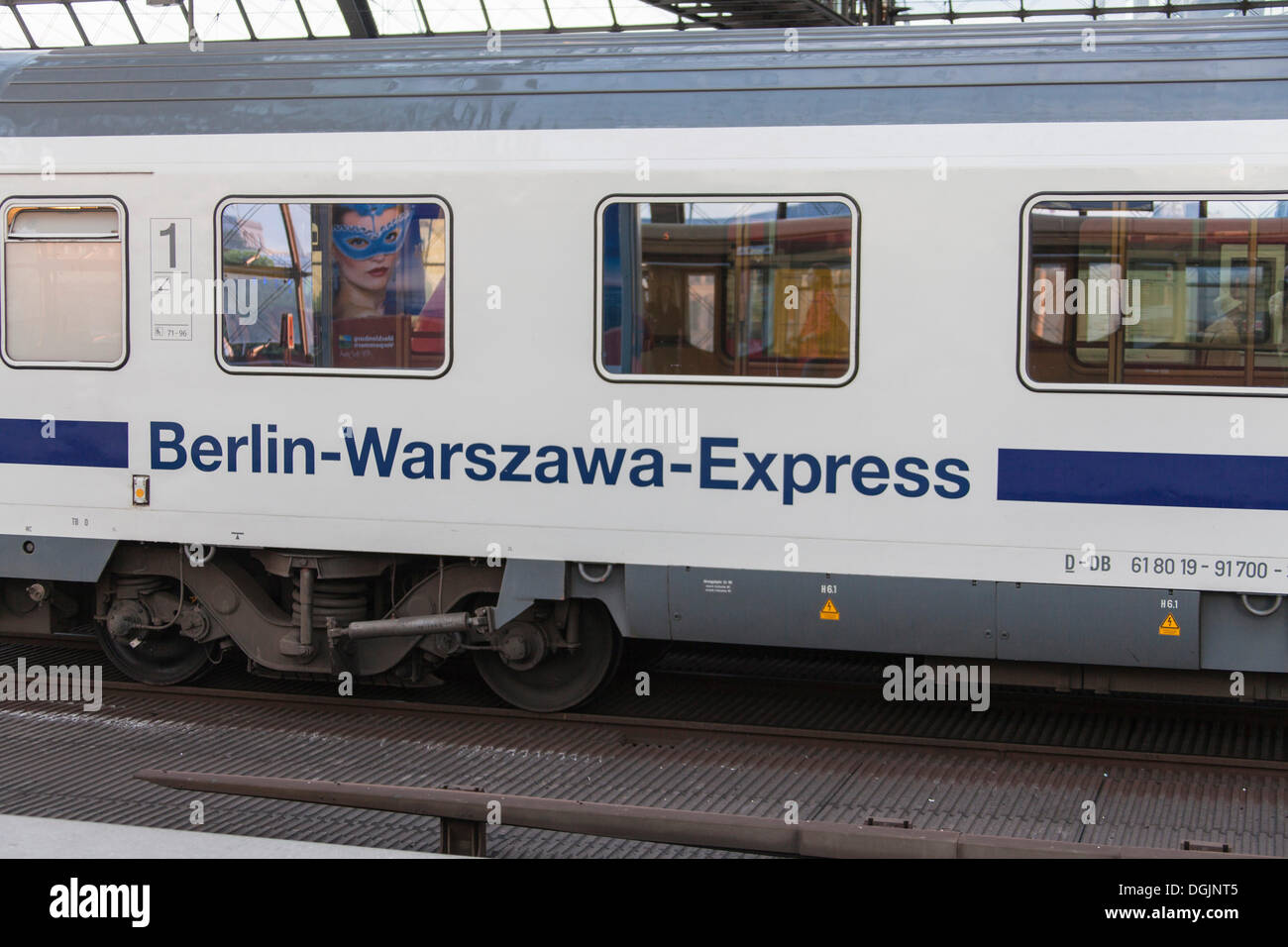 Express wagon -Fotos und -Bildmaterial in hoher Auflösung – Alamy