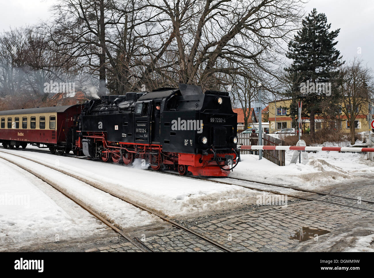 Dampflok im winter -Fotos und -Bildmaterial in hoher Auflösung – Alamy