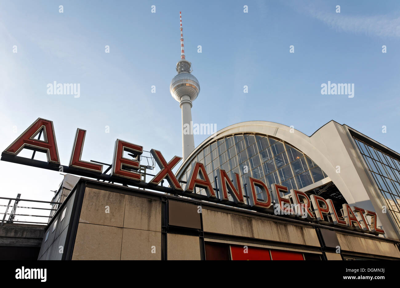 U Bahn U Bahn Alexanderplatz Berlin Stockfotos und -bilder Kaufen - Alamy