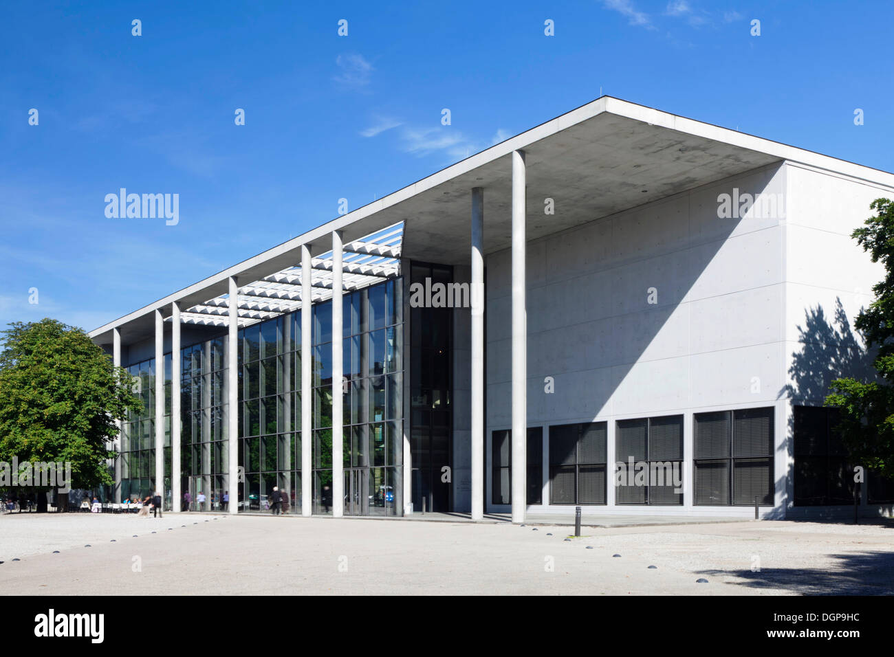 Pinakothek der moderne -Fotos und -Bildmaterial in hoher Auflösung – Alamy