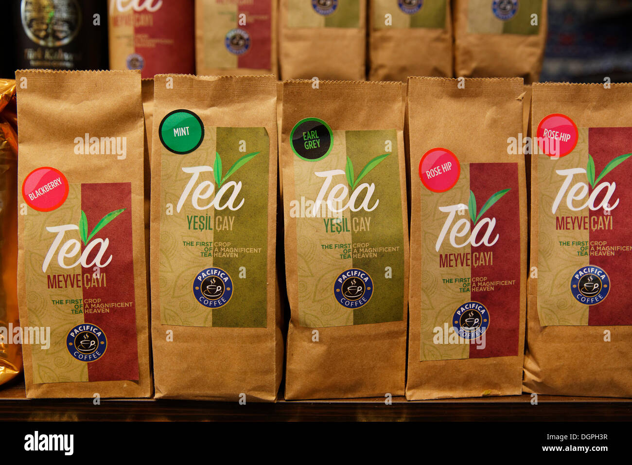 Verschiedene Teesorten, Provinz Istanbul, Türkei, Istanbul, Istanbul ...