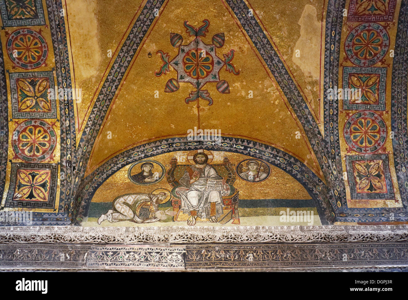 Jesus christ on throne -Fotos und -Bildmaterial in hoher Auflösung – Alamy