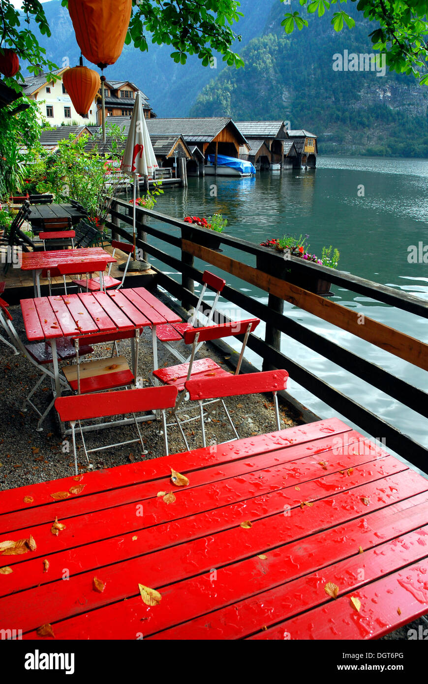 Cafe Terrasse am Hallstaetter See, Lake Hallstatt, Hallstatt ...