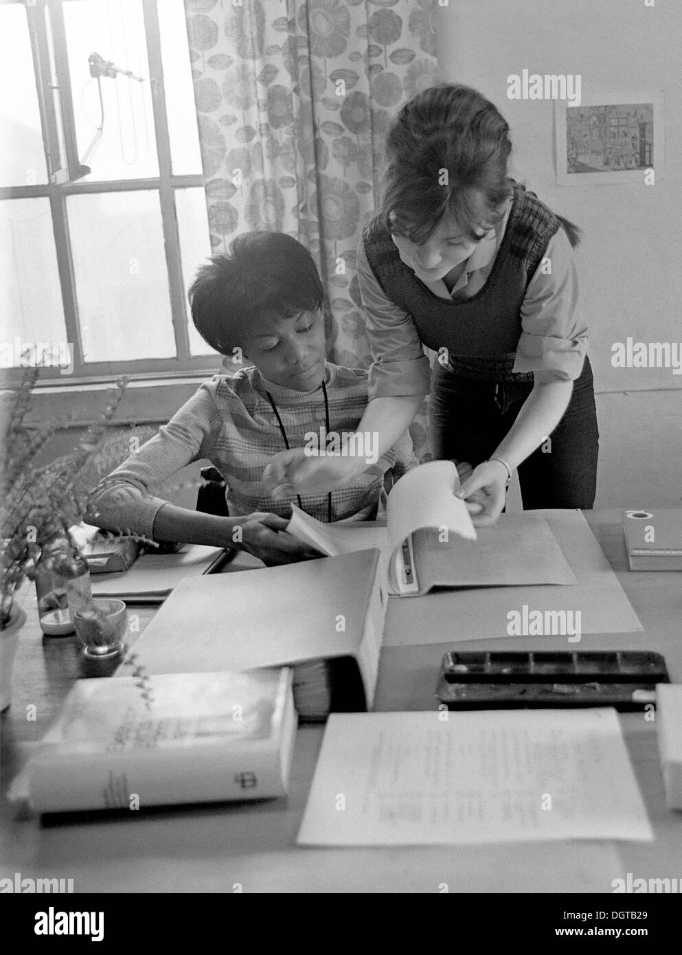 Ddr Betrieb Stockfotos und -bilder Kaufen - Alamy