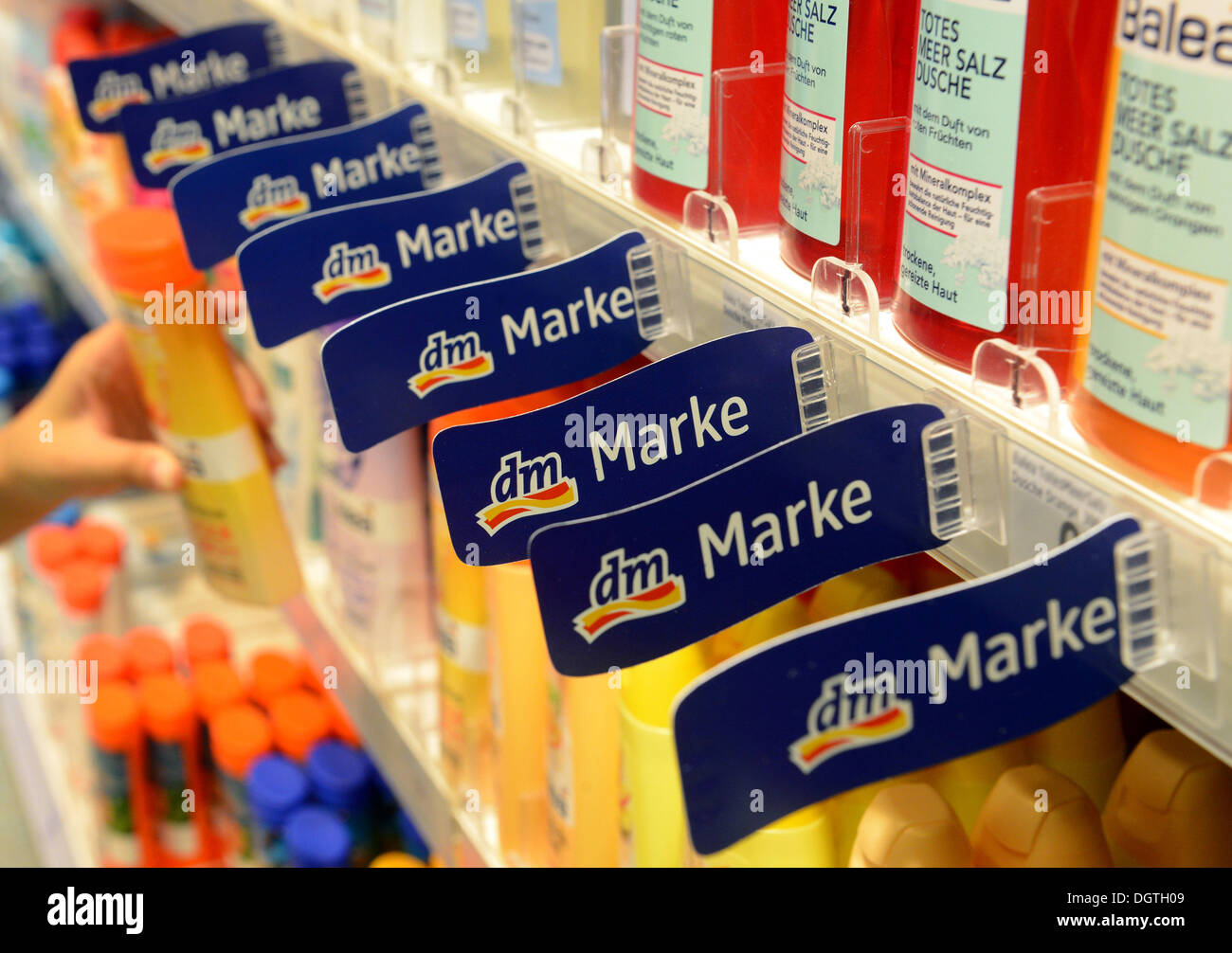 Drogerie zeichen -Fotos und -Bildmaterial in hoher Auflösung – Alamy