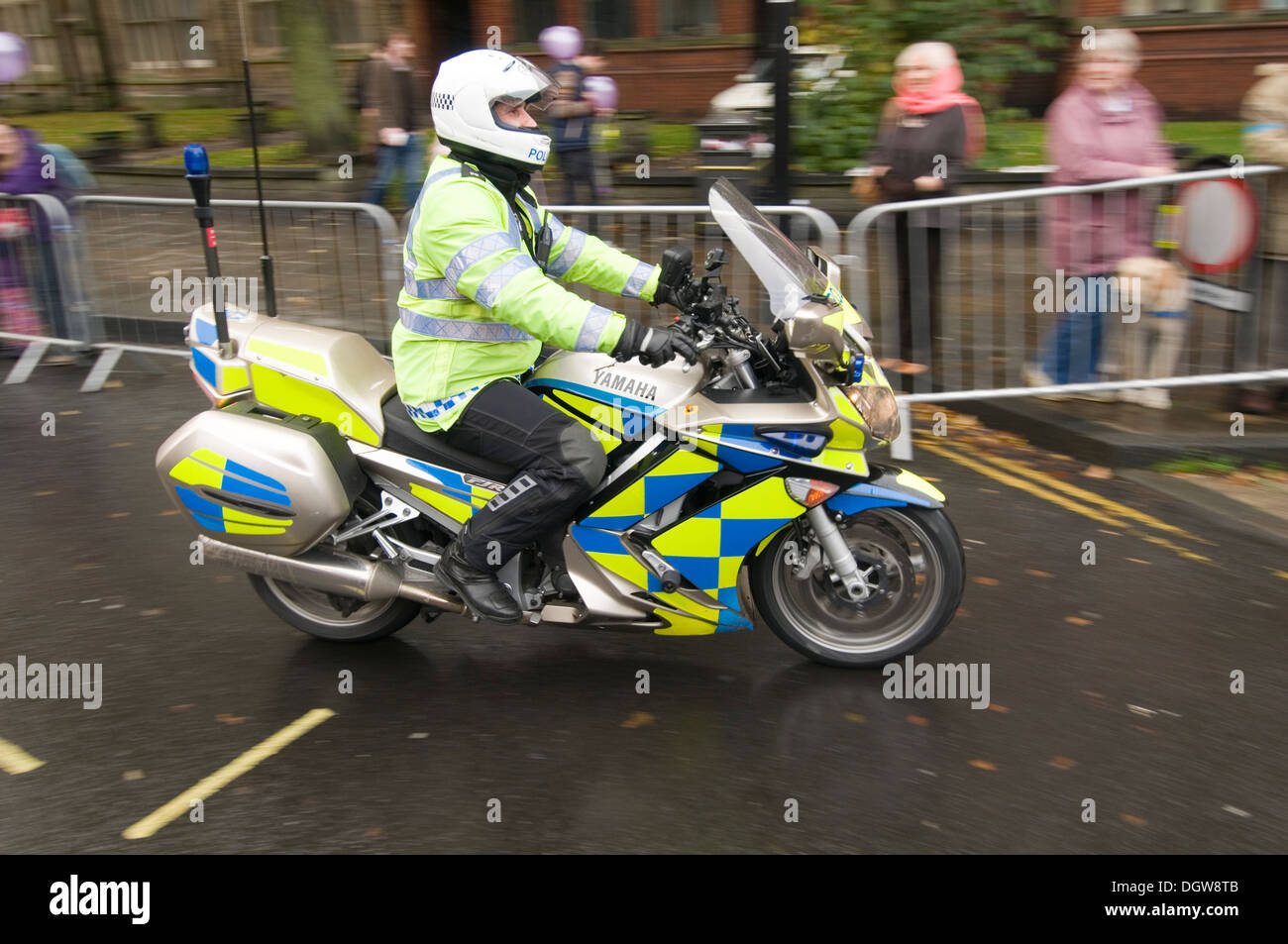Police motor cycles -Fotos und -Bildmaterial in hoher Auflösung – Alamy