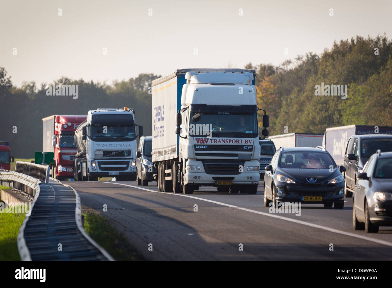 Transport und infrastruktur -Fotos und -Bildmaterial in hoher Auflösung – Alamy