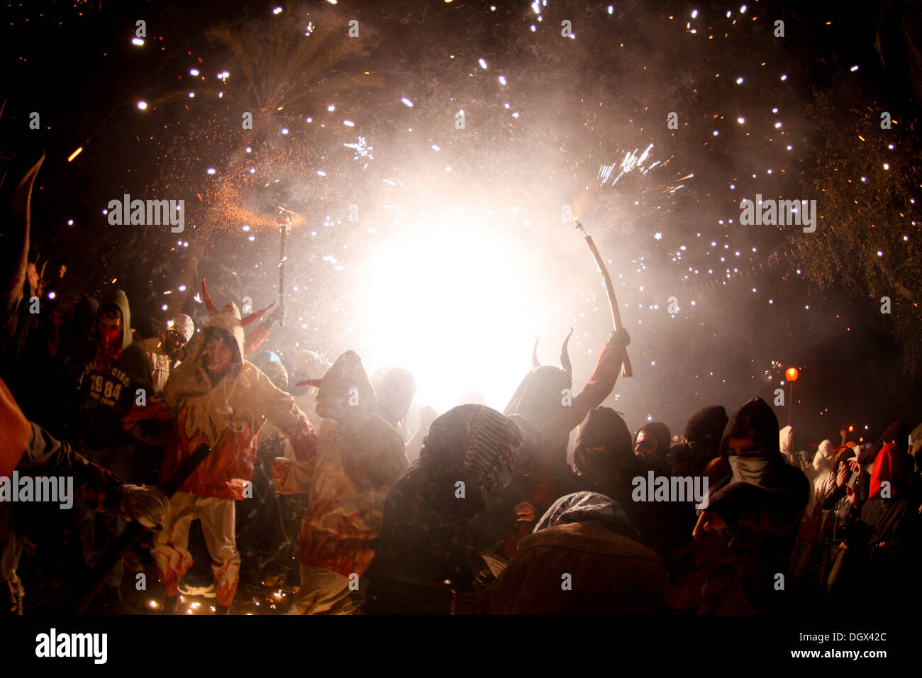 Verkleidung feuer -Fotos und -Bildmaterial in hoher Auflösung – Alamy