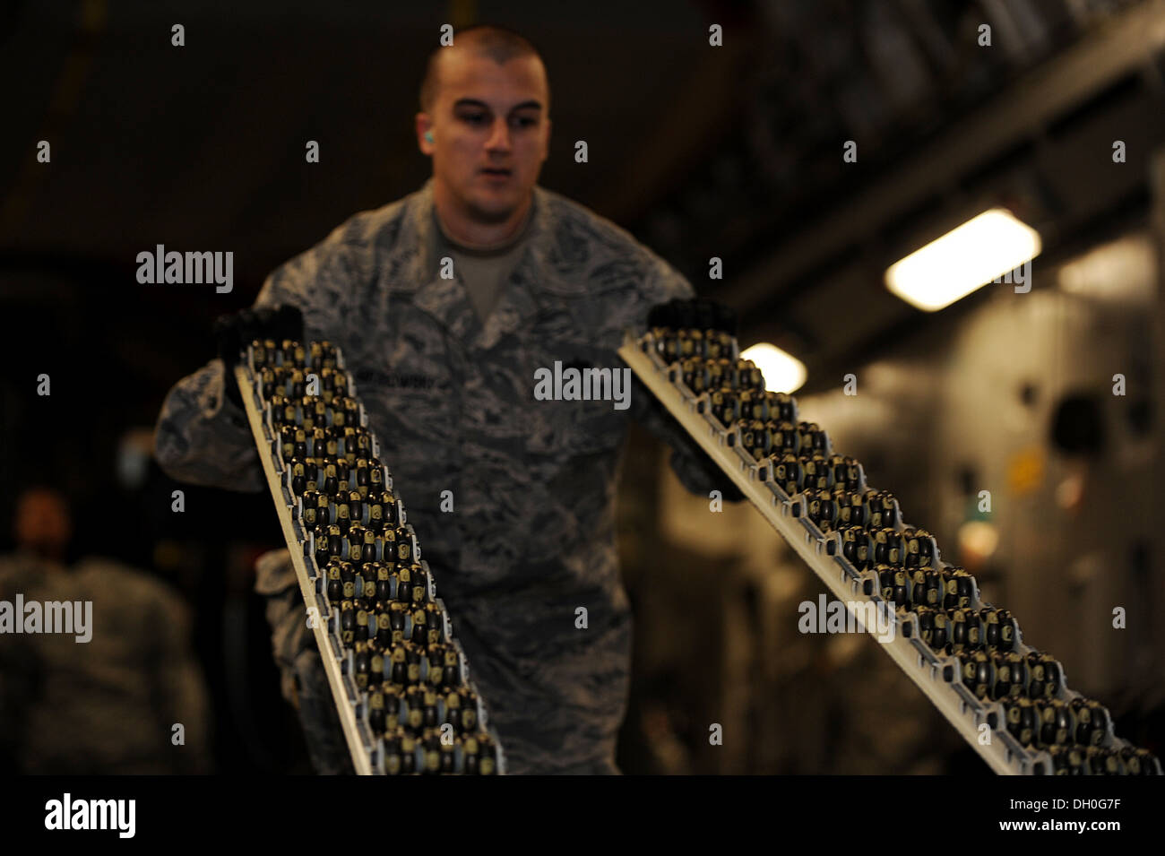 633rd air base wing -Fotos und -Bildmaterial in hoher Auflösung – Alamy