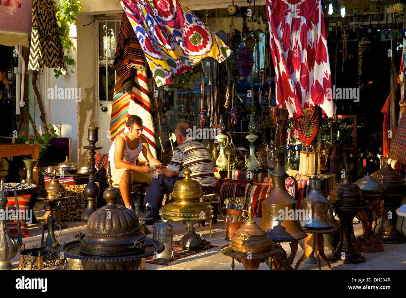 Bodrum souvenir shopping -Fotos und -Bildmaterial in hoher Auflösung ...