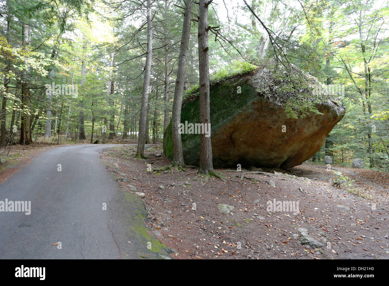 Ice age boulder -Fotos und -Bildmaterial in hoher Auflösung – Alamy