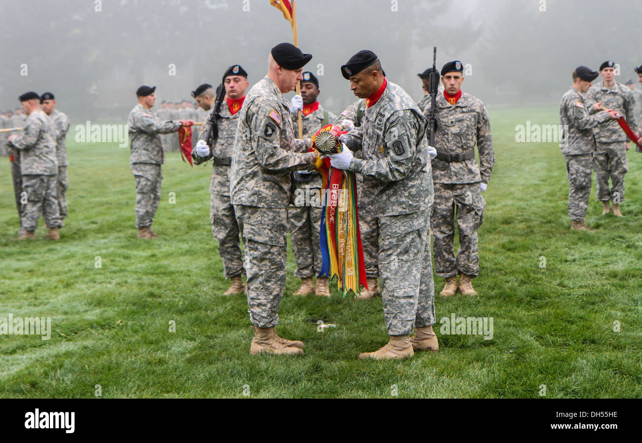 Lieutenant Colonel Alan R. Wagner, der Bataillonskommandeur für 377 ...