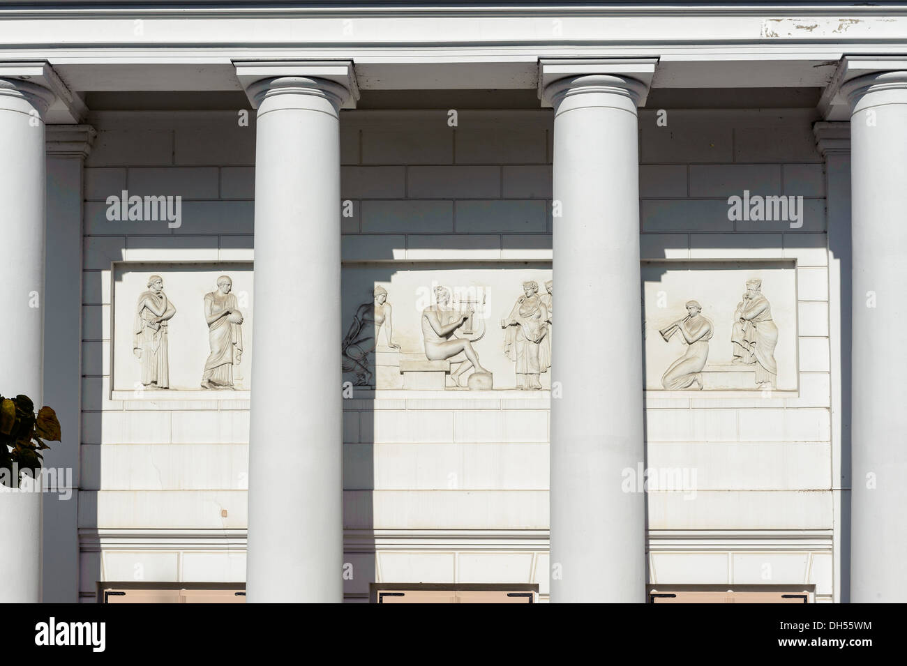 Putbus theater -Fotos und -Bildmaterial in hoher Auflösung – Alamy