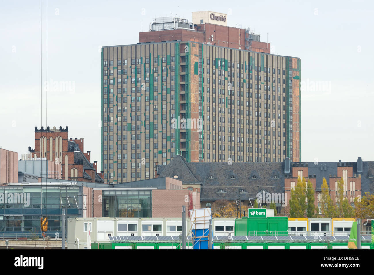 Charite mitte krankenhaus -Fotos und -Bildmaterial in hoher Auflösung ...