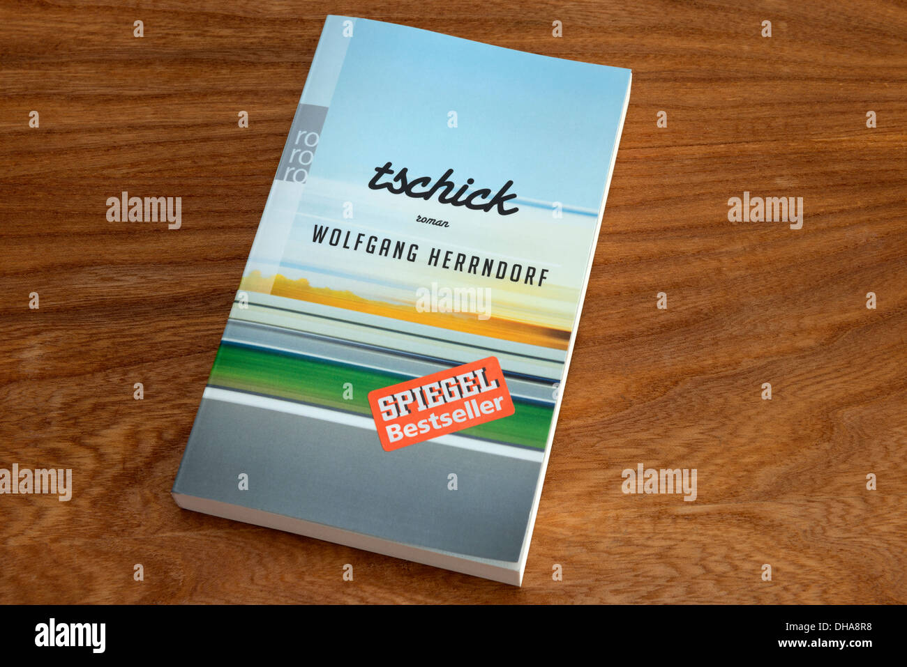 Tschick von wolfgang herrndorf herausgegeben von roman -Fotos und ...