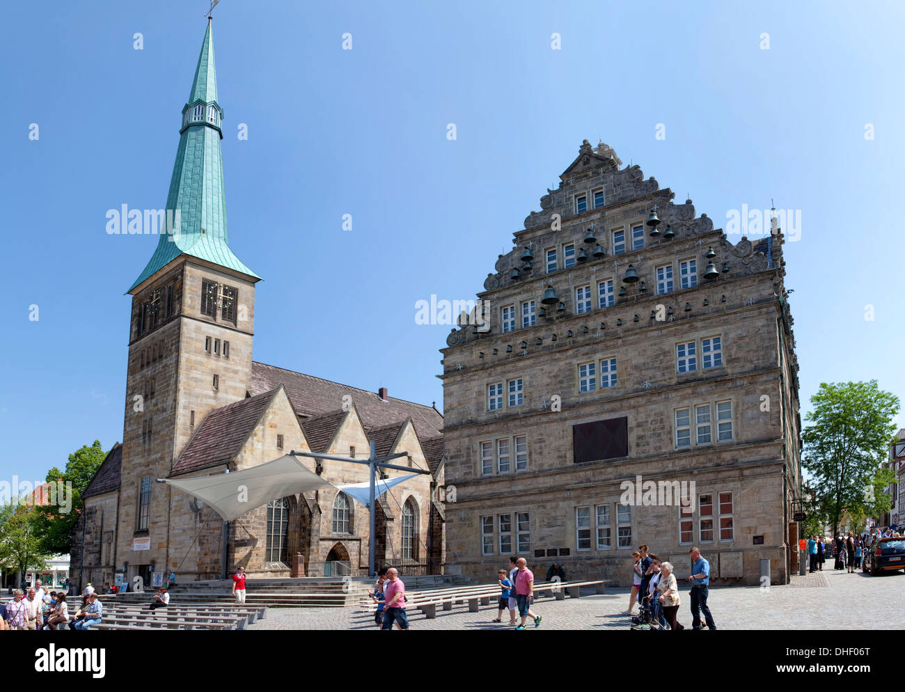 Hamelner Hochzeitshaus und Marktkirche, Hameln, Niedersachsen ...