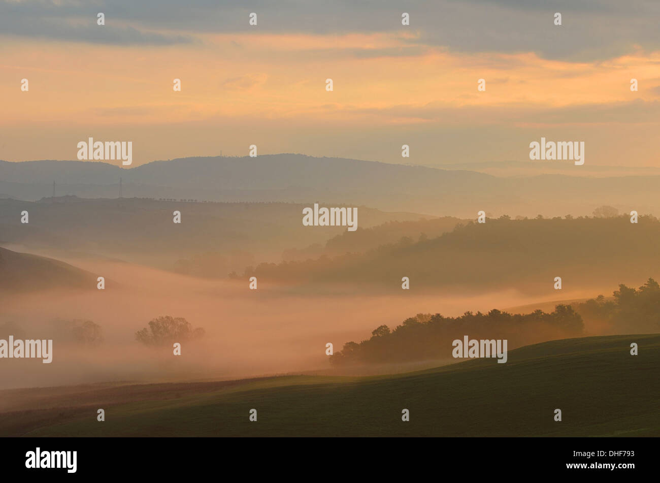 Toskana sonnenaufgang -Fotos und -Bildmaterial in hoher Auflösung – Alamy