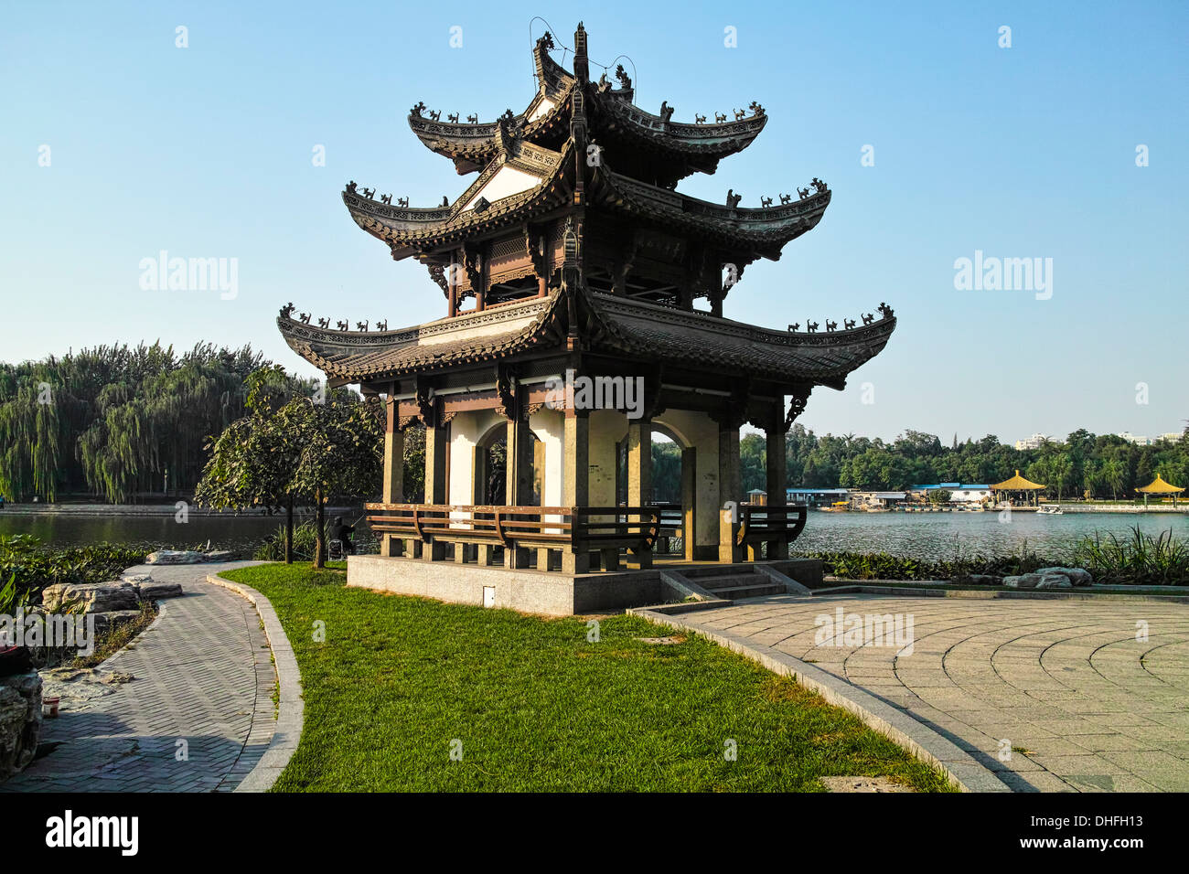 Chinese pavilon -Fotos und -Bildmaterial in hoher Auflösung – Alamy